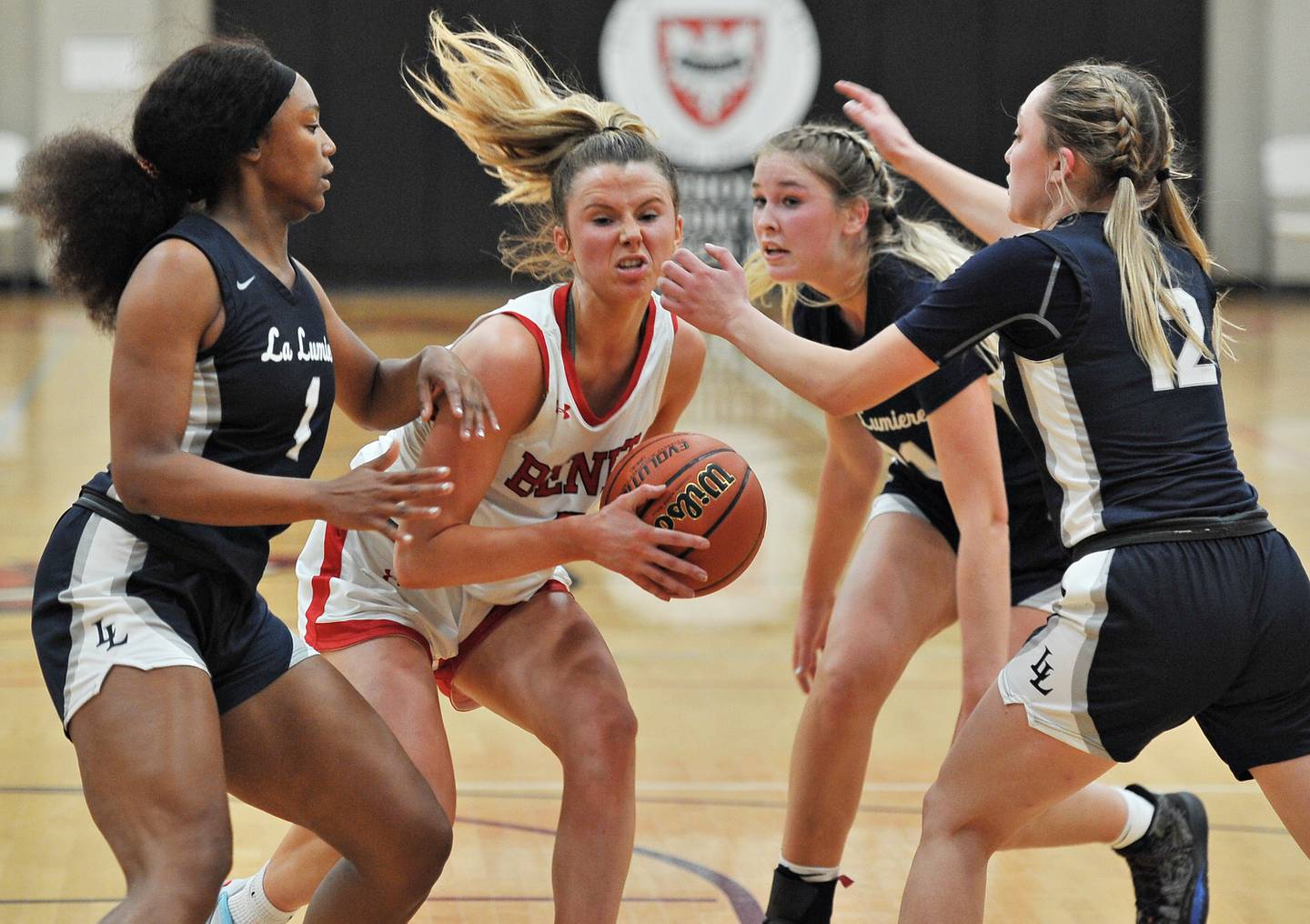 Girls Basketball: Lenee Beaumont’s career-high 30 points leads Benet to ...