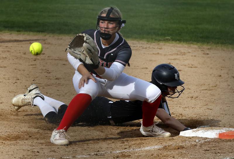 Photos: Huntley vs. Prairie Ridge softball – Shaw Local