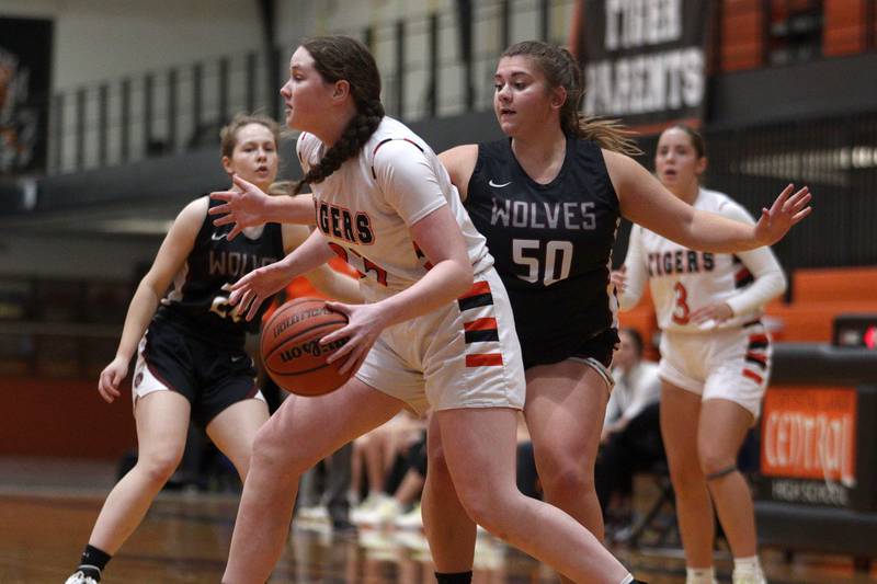 Photos: Prairie Ridge vs. Crystal Lake Central girls basketball – Shaw Local