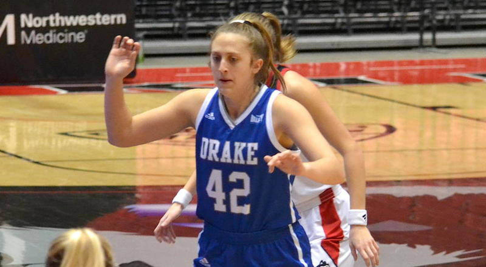 Women's Basketball: Former Glenbard South star Maggie Bair finds ...