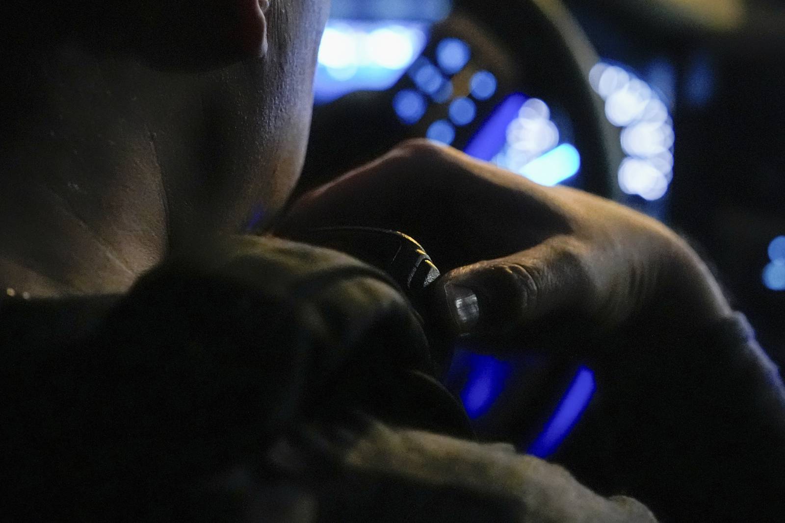 Trump wants mass deportations. A ride-along with immigration officers ...