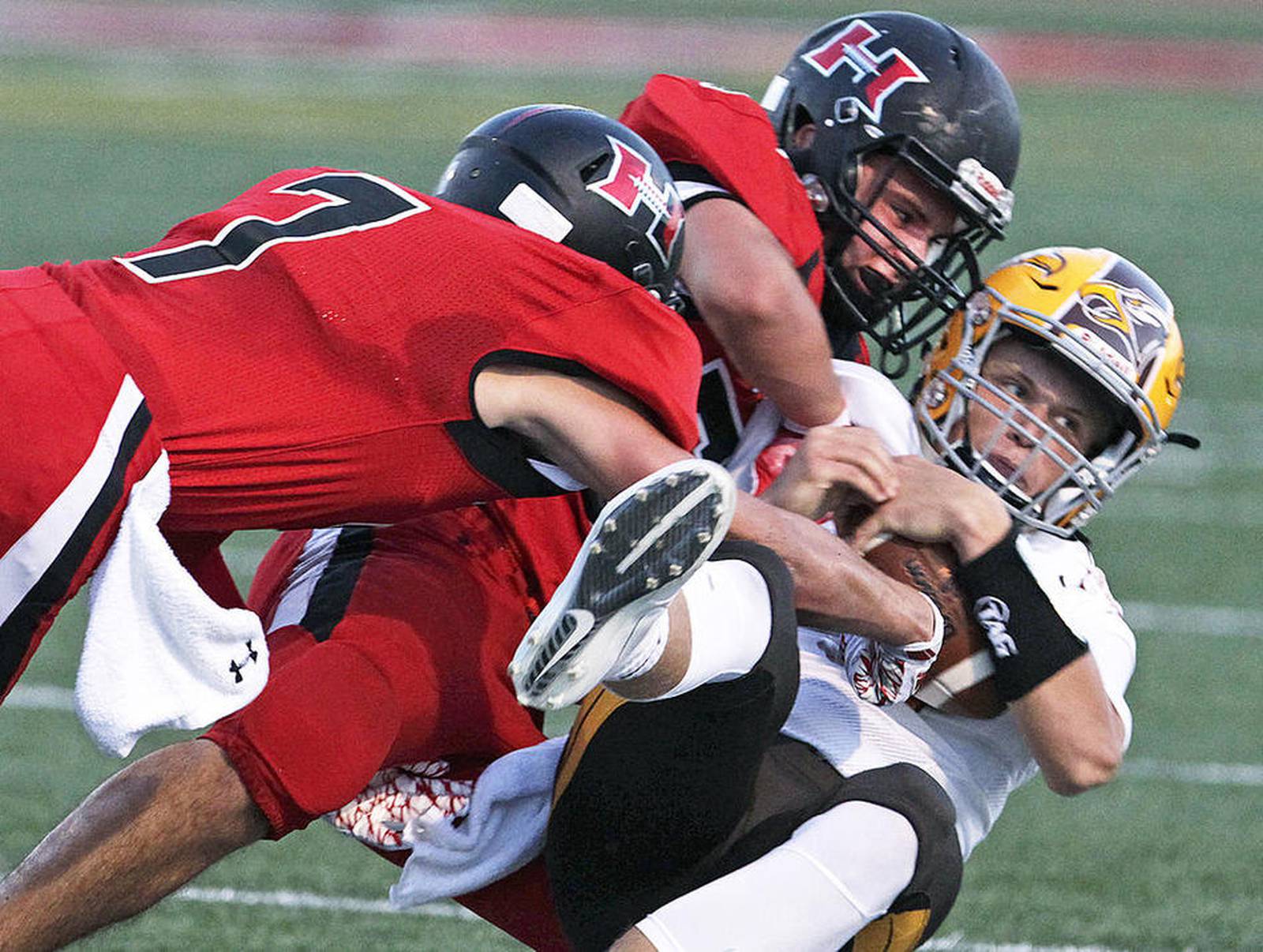 High school football: Huntley secondary adjusts for Cary-Grove after 4 ...