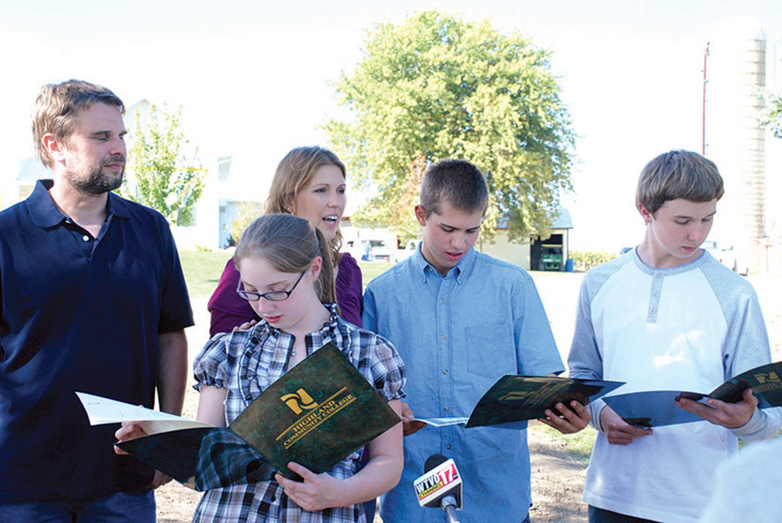 Stott family comments about ‘extreme’ experience – Shaw Local