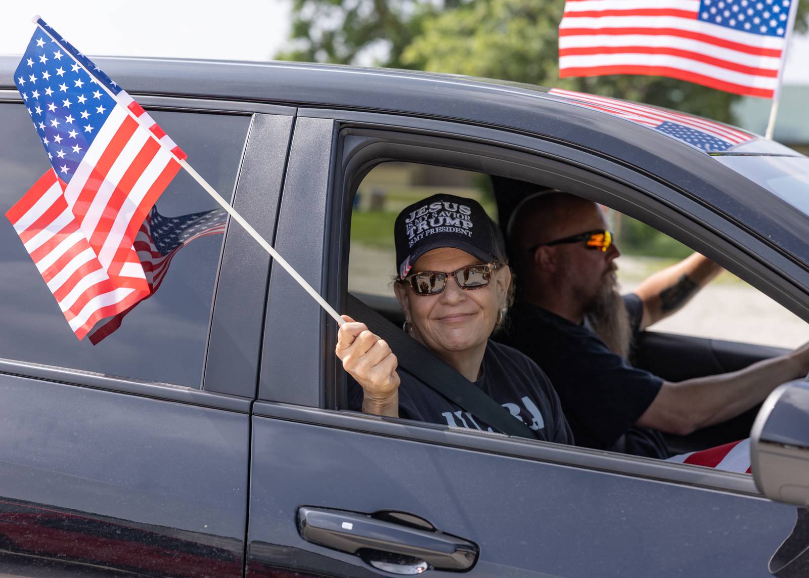 Photos: La Salle County MAGA caravan and rally – Shaw Local