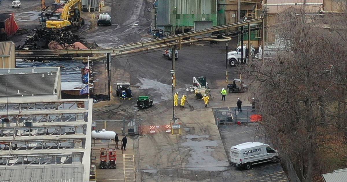 More than 1 million pounds of chemical lost in Carus fire in La Salle ...