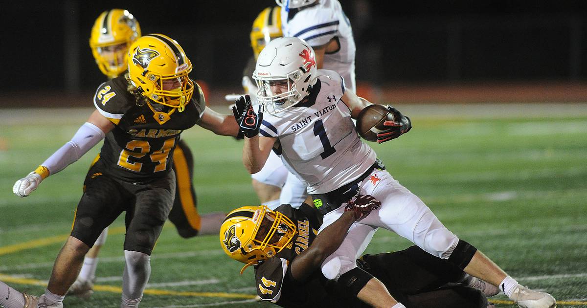 Photos: Carmel vs. St. Viator football – Shaw Local