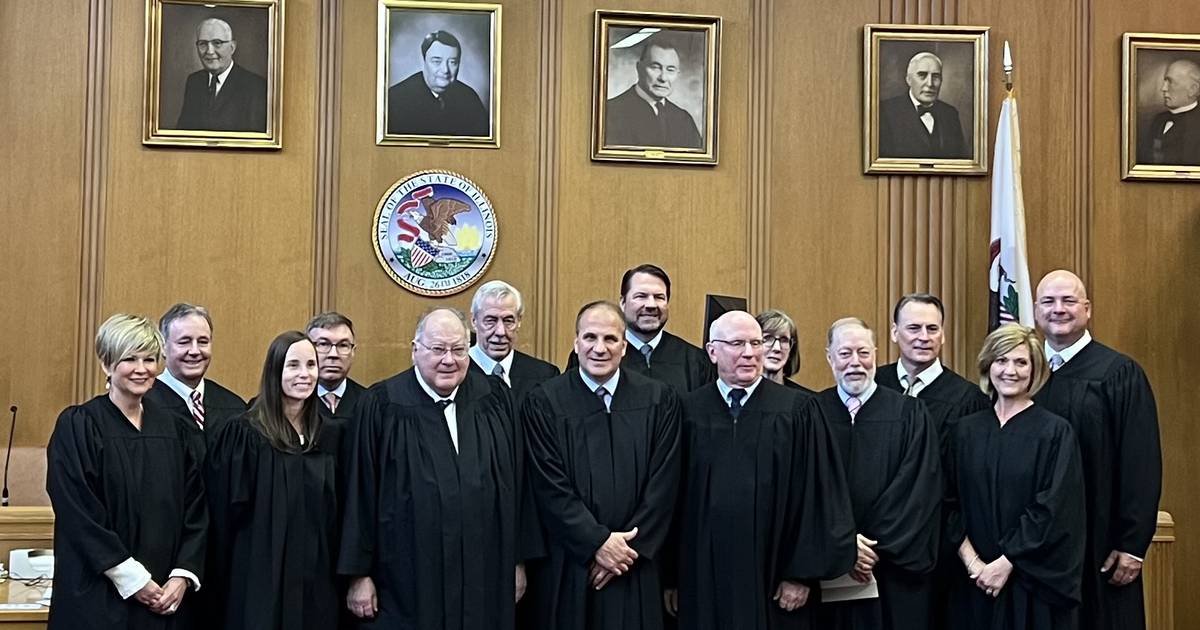 Geno Caffarini sworn in as circuit judge, succeeding retiring Marc P ...