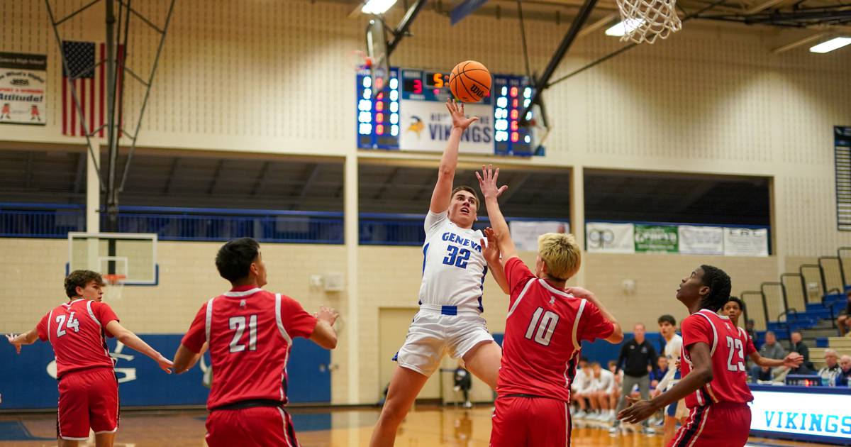 Photos: Geneva vs. West Aurora boys basketball in Geneva MLK Day of Hoops – Shaw Local