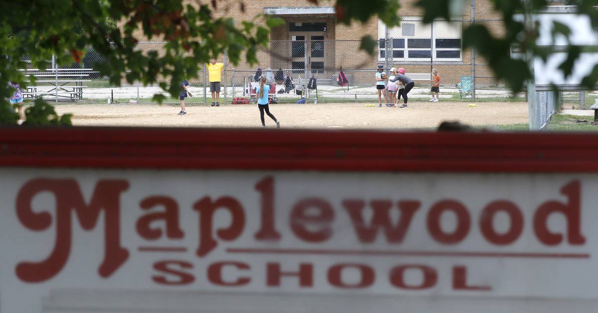 ‘Transit-oriented’ apartments, townhouses proposed for Cary at old ...