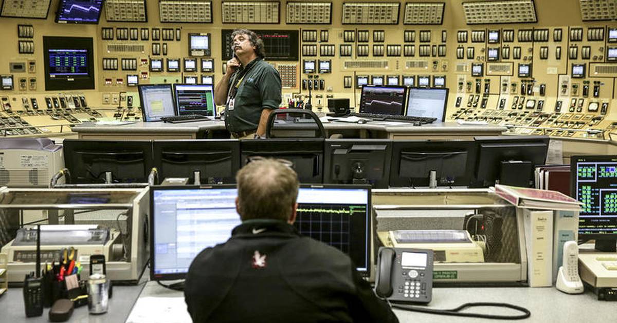 Report: Illinois nuclear plants experience multiple radioactive leaks ...