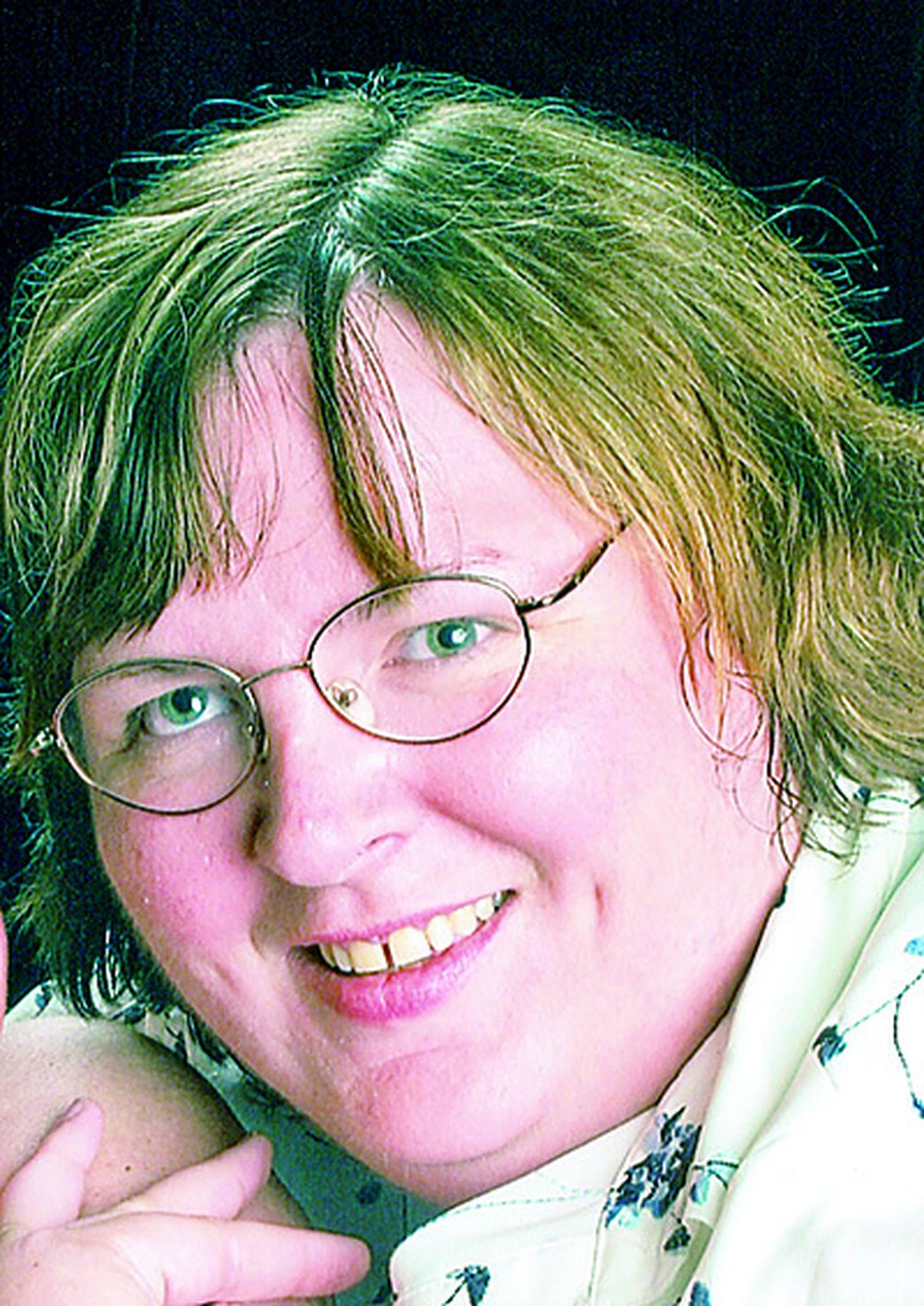 Robin L. Lyons – Shaw Local