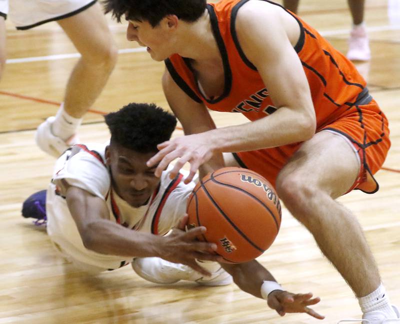 Photos: McHenry vs. Huntley boys basketball – Shaw Local