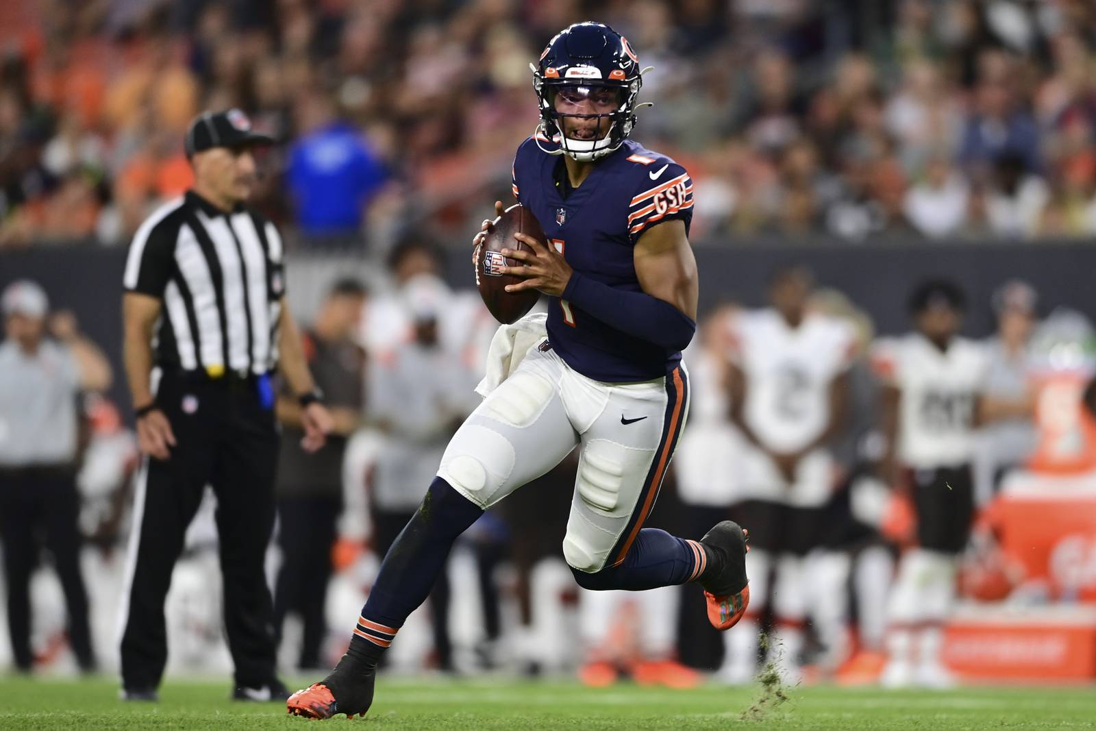 Chicago Bears name QB Justin Fields 1 of 4 team captains – Shaw Local
