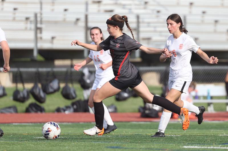 Photos: Shepard vs. Lincoln-Way Central Girls Regional Soccer – Shaw Local