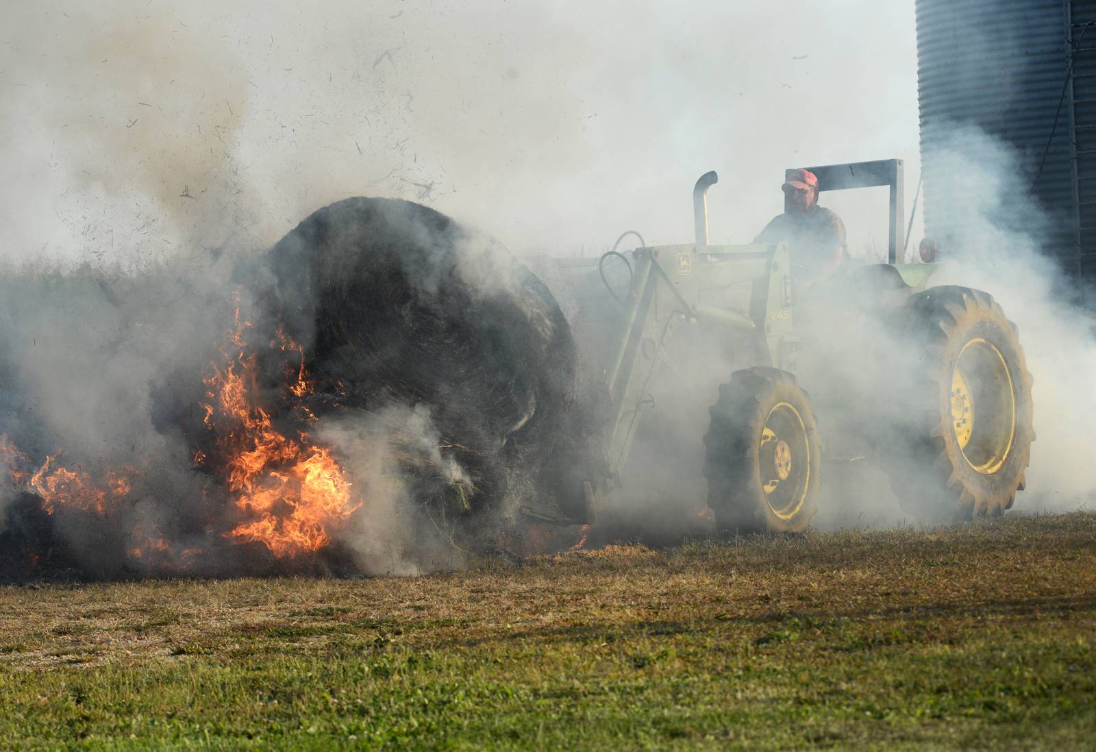 Photos: Machine shed destroyed by fire in rural Polo – Shaw Local
