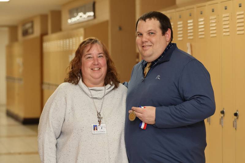 Montini Catholic teacher honored with Rising Star Award – Shaw Local
