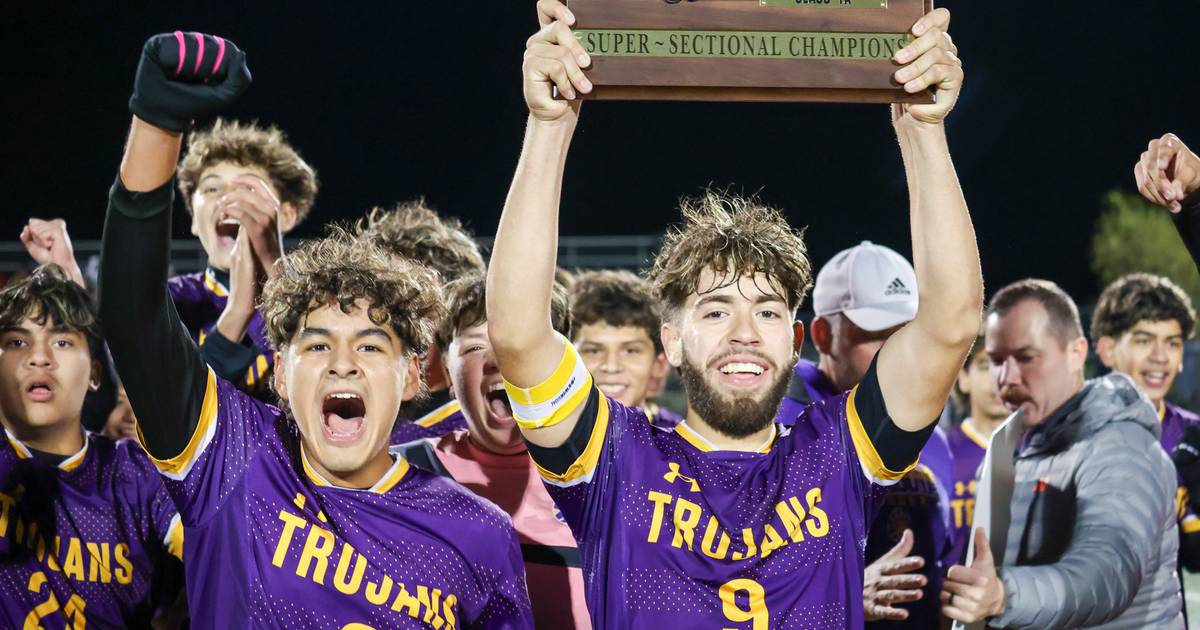 Photos: Mendota soccer is off to State after defeating Aurora Central ...