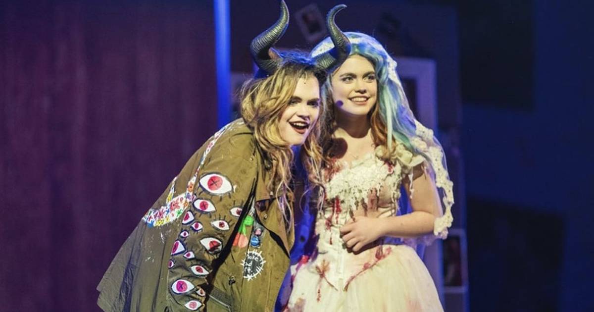 Cary twins, 17, shared stages most of their lives now off to separate ...