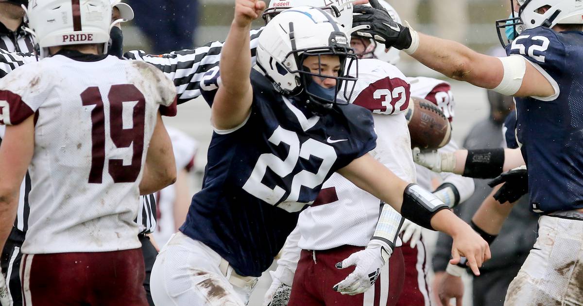 Photos: Cary-Grove vs Prairie Ridge football – Shaw Local