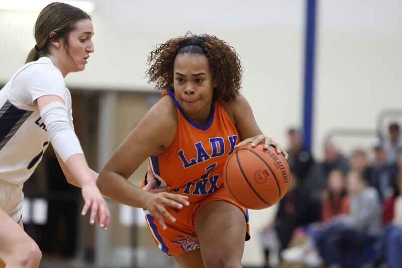Photos: Fieldcrest vs Butler Girls Basketball Class 2A Peotone ...