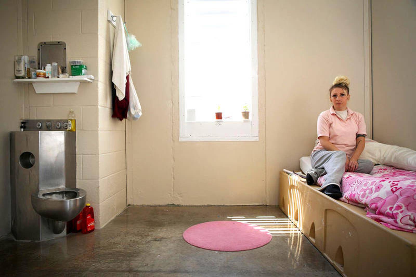 Pregnant behind bars: prison opens a special wing for mothers-to-be and ...