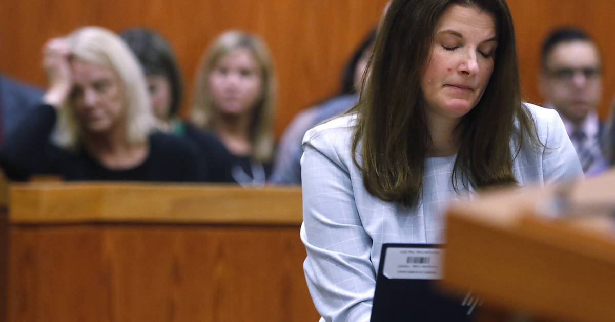 Randi Freese unopposed in GOP run for McHenry County state’s attorney ...