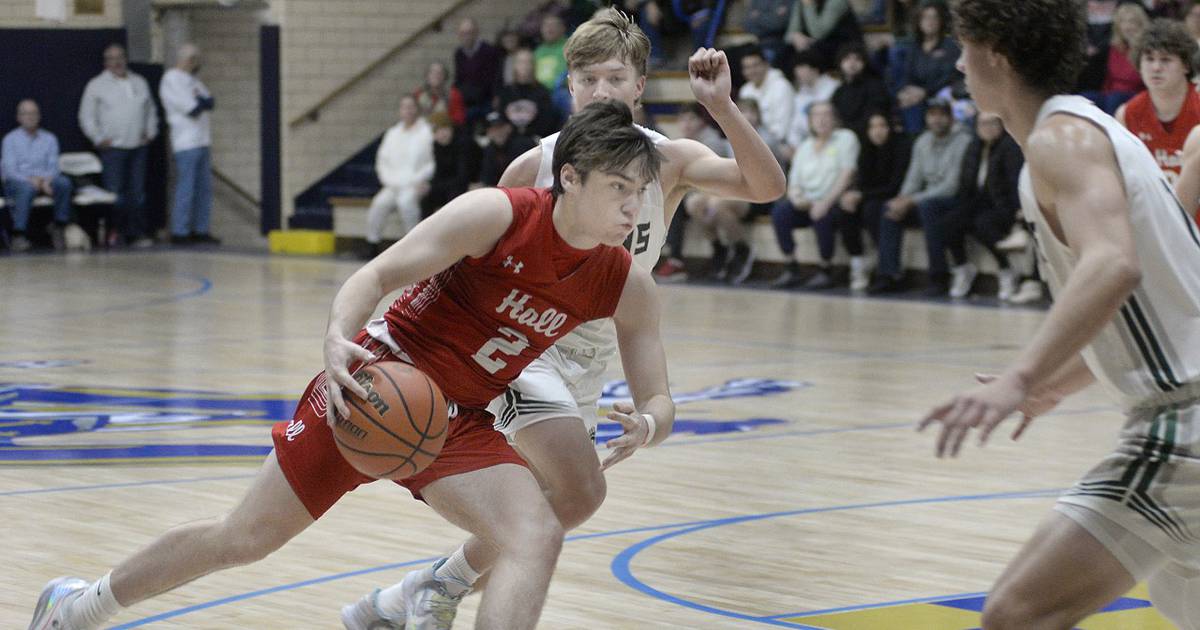 Boys basketball: Ashton Pecher’s 34 leads Hall past St. Bede at ...