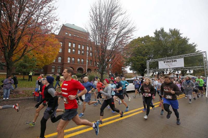 Merchants pooh-pooh 20 port-a-potties at Geneva’s Ooh La La Chocolate ...