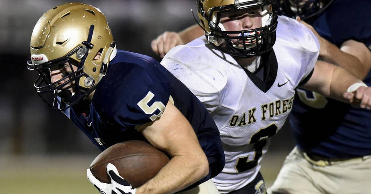 Lemont football rebounds in second half to win – Shaw Local