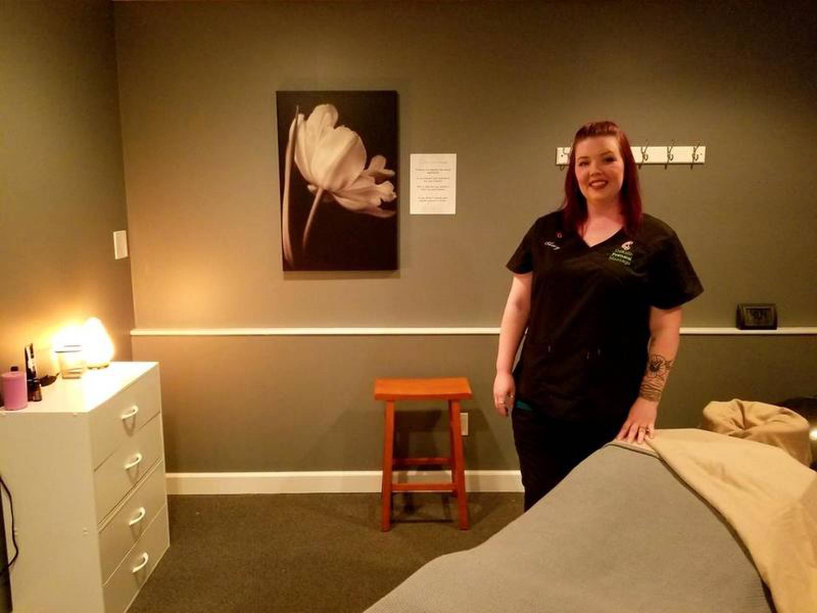 Just the right touch: Massage business helps pregnant women deal with ...