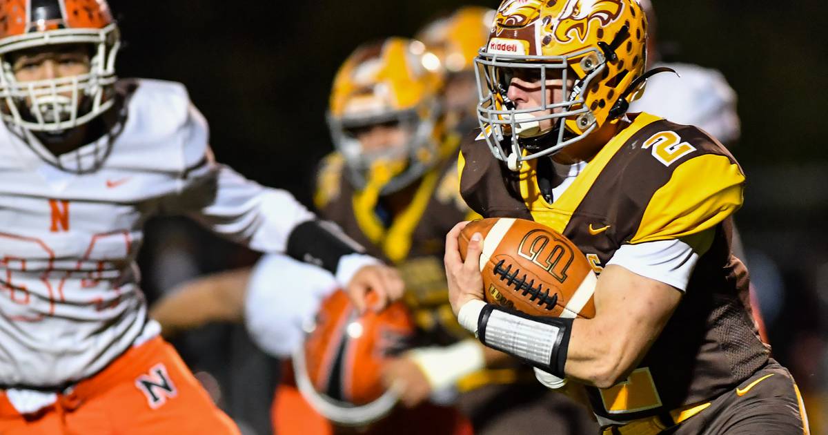 Photos: Jacobs vs. Normal football – Shaw Local