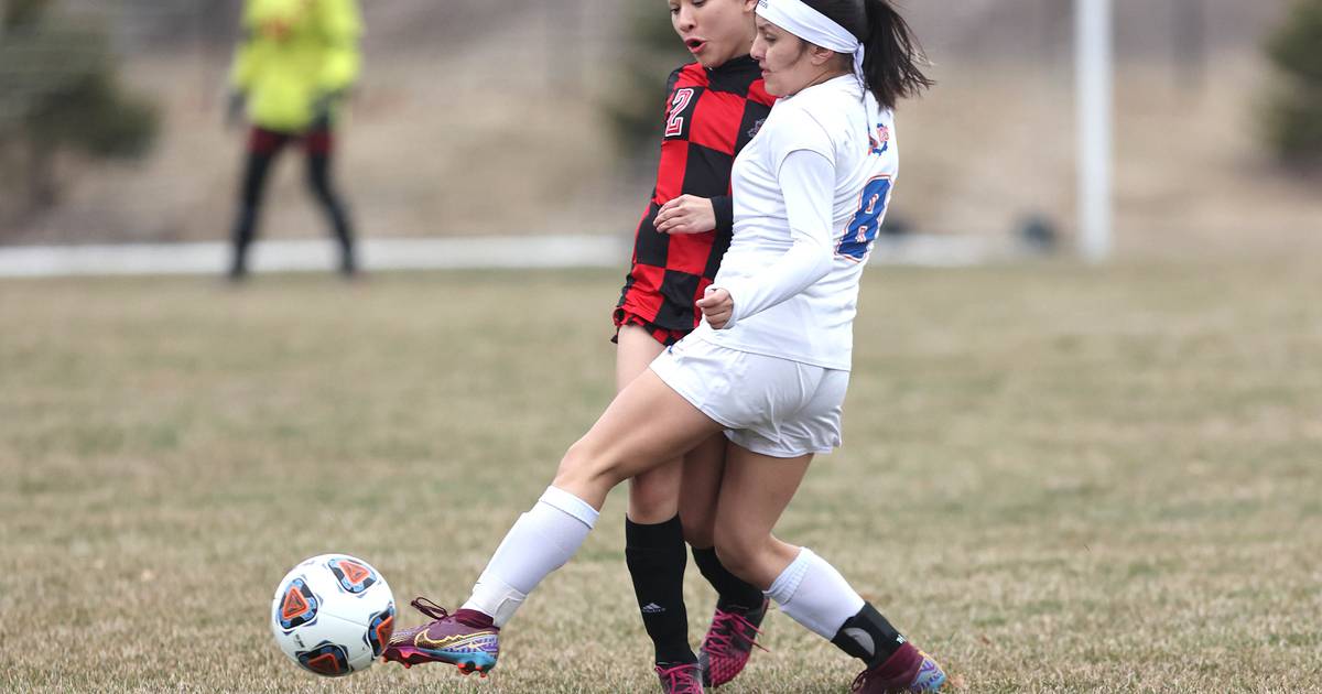 Girls soccer: Emma Turner scores twice, leads Indian Creek past Genoa ...