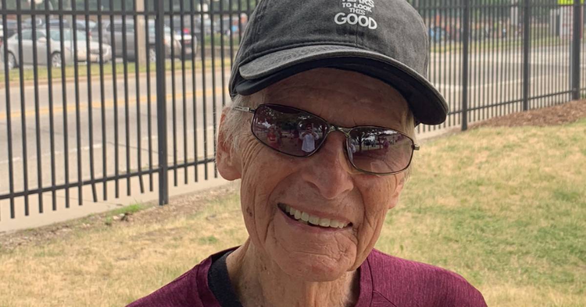 90 Year Old Crystal Lake Man On Strict Running Regimen Offers
