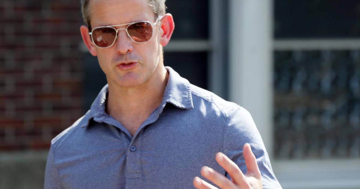 Congressman Adam Kinzinger addresses national issues during DePue visit ...