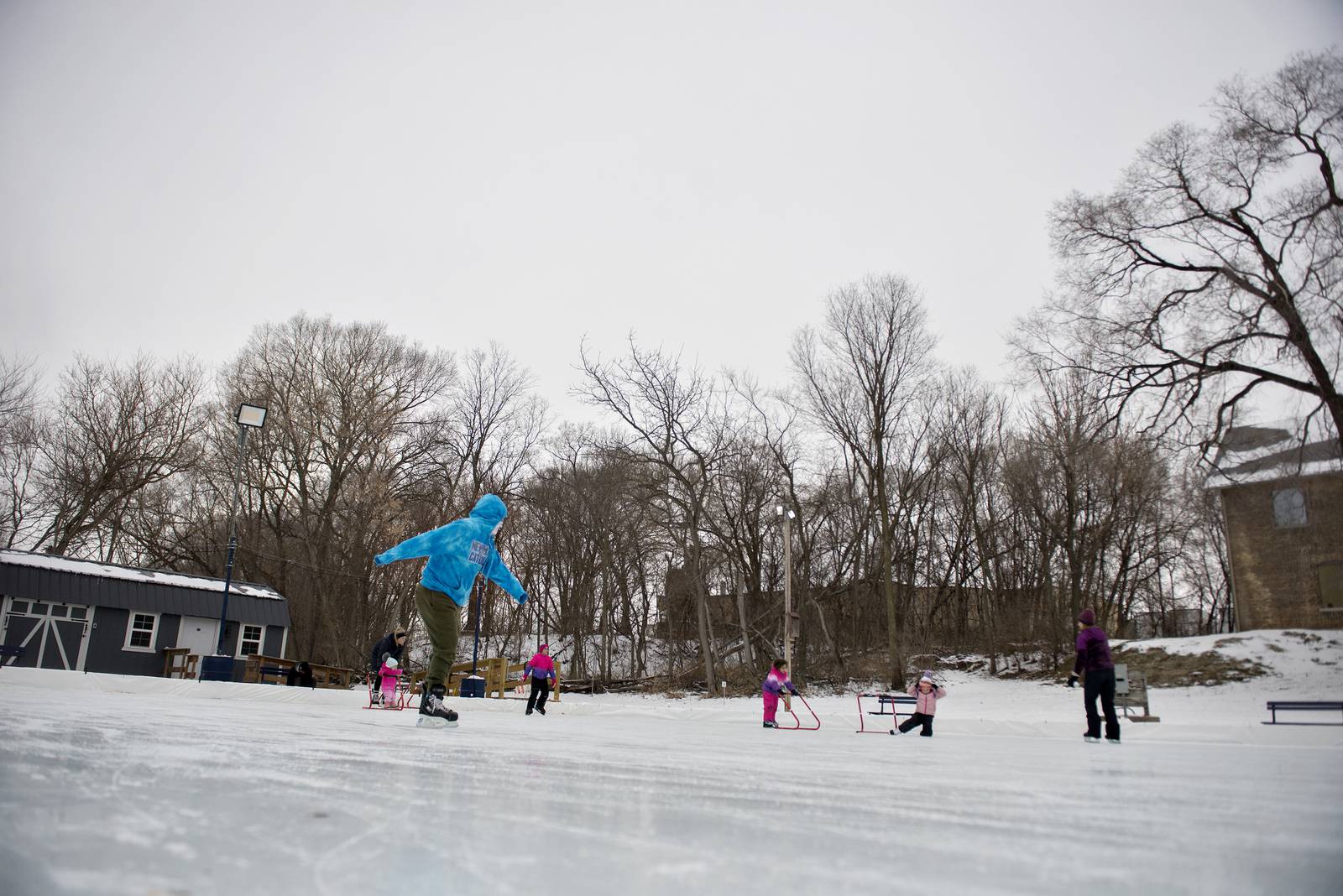 Outdoor ice rinks for skating, hockey fun in northern Illinois – Shaw Local
