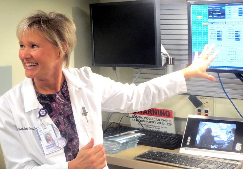 Advocate Condell Medical Center to provide precise cancer treatment ...