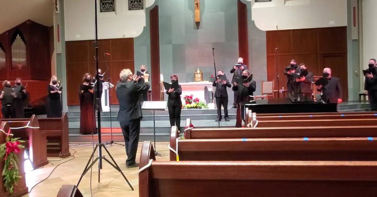 St. Charles Singers to treat audience to streaming ‘Candlelight Carols ...