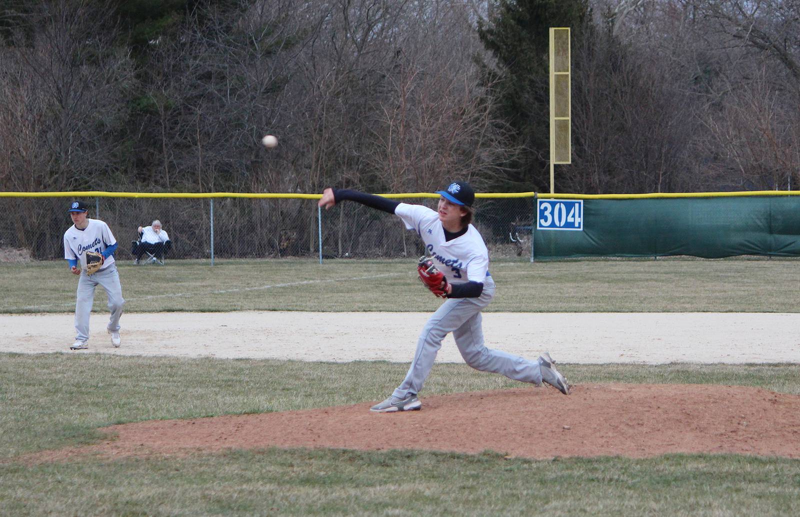 Baseball: Newman rallies, then pulls away to top Kewanee – Shaw Local