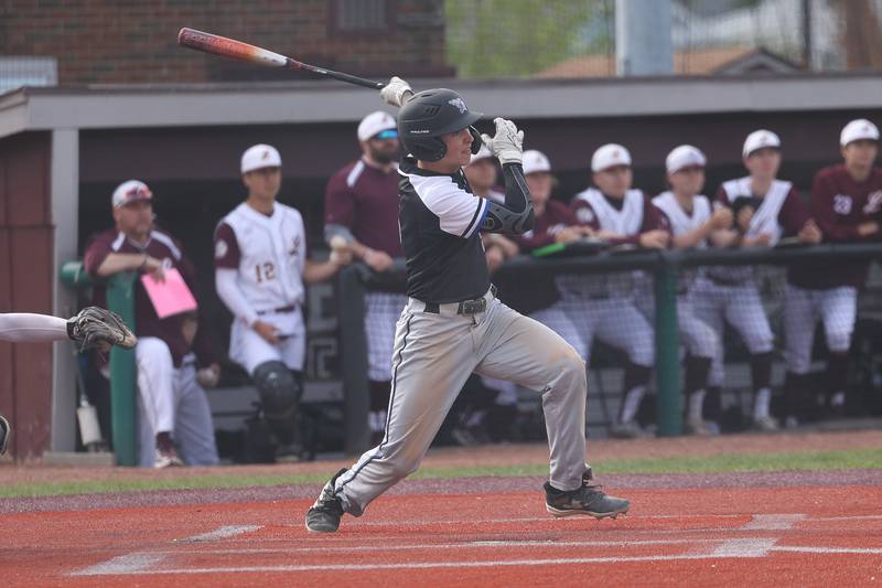 Photos: Lincoln-Way East vs. Lockport Baseball – Shaw Local