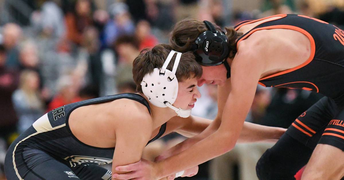 Charlie Olson wins first 3 matches at Flavin after return from injury ...