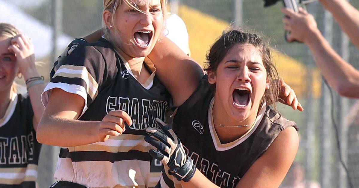 Photos: Sycamore, Sterling softball meet to decide Class 3A Belvidere ...