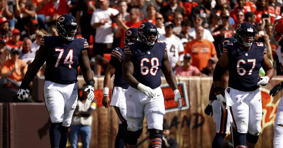 Bears center Sam Mustipher knows offensive line must get much better ...