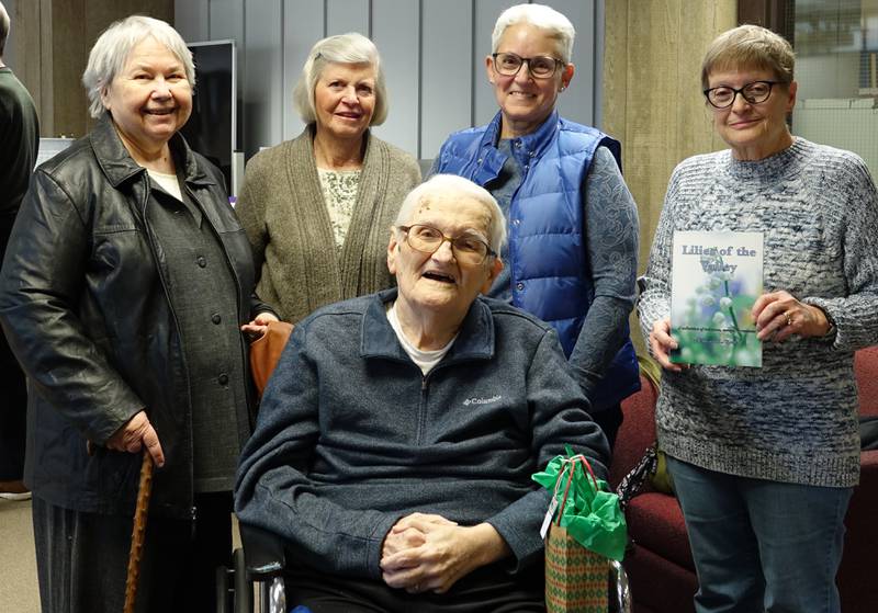 Former IVCC, L-P instructor Krolak hosts book reading – Shaw Local