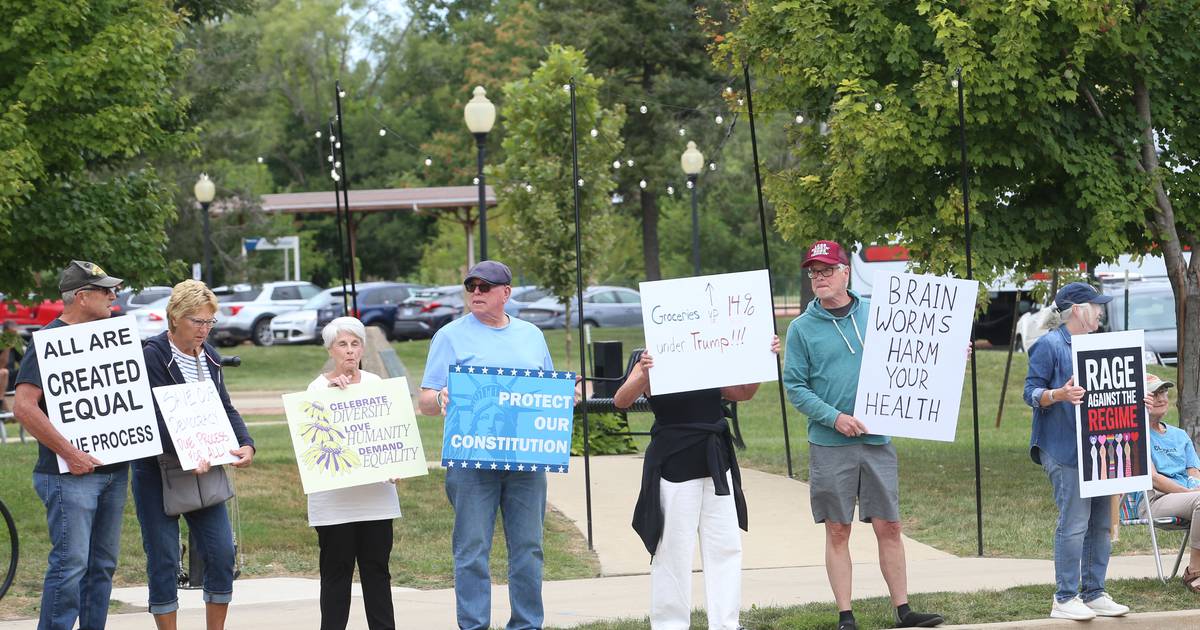 Photos: 'Workers Over Billionaires' protest held in Princeton – Shaw Local