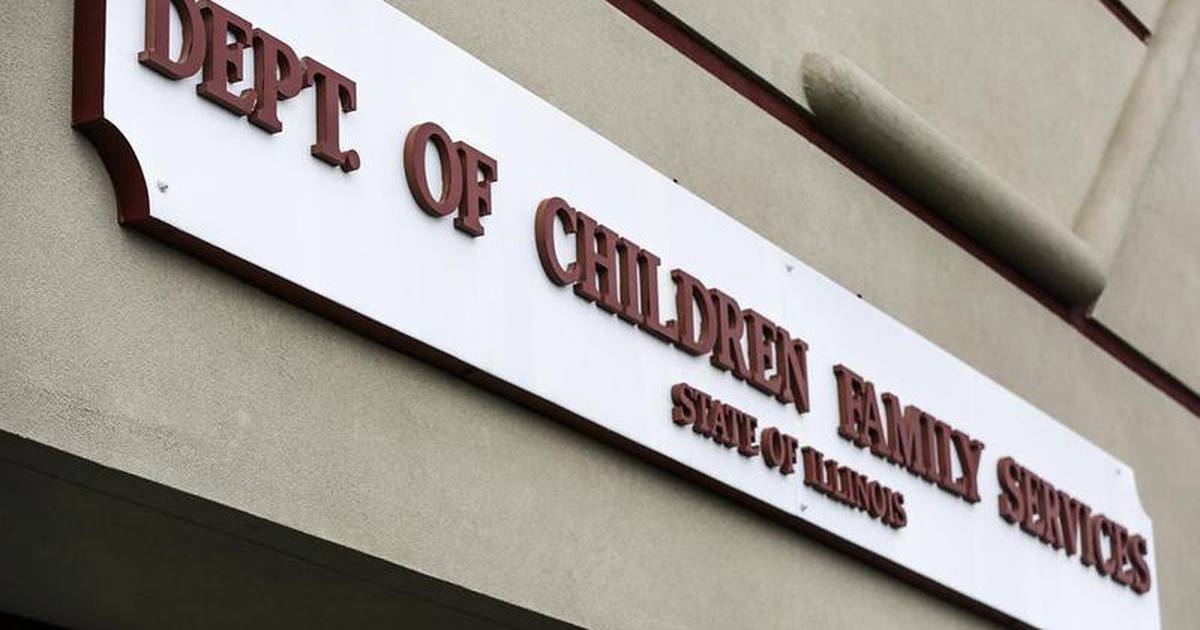 Illinois DCFS Scholarship Program to current and former youth in care ...