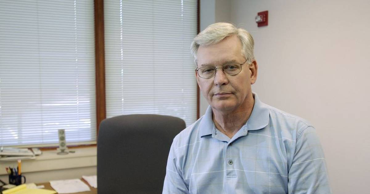 Former Fox River Grove police chief remembered as a steadying presence ...