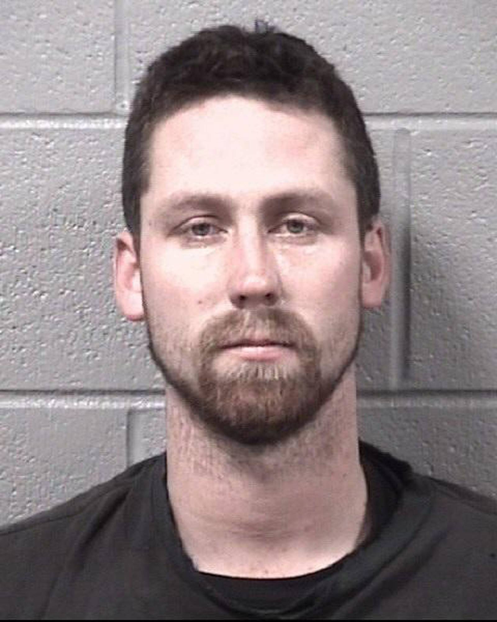 Police: DeKalb man breaks into house, drinks paint – Shaw Local