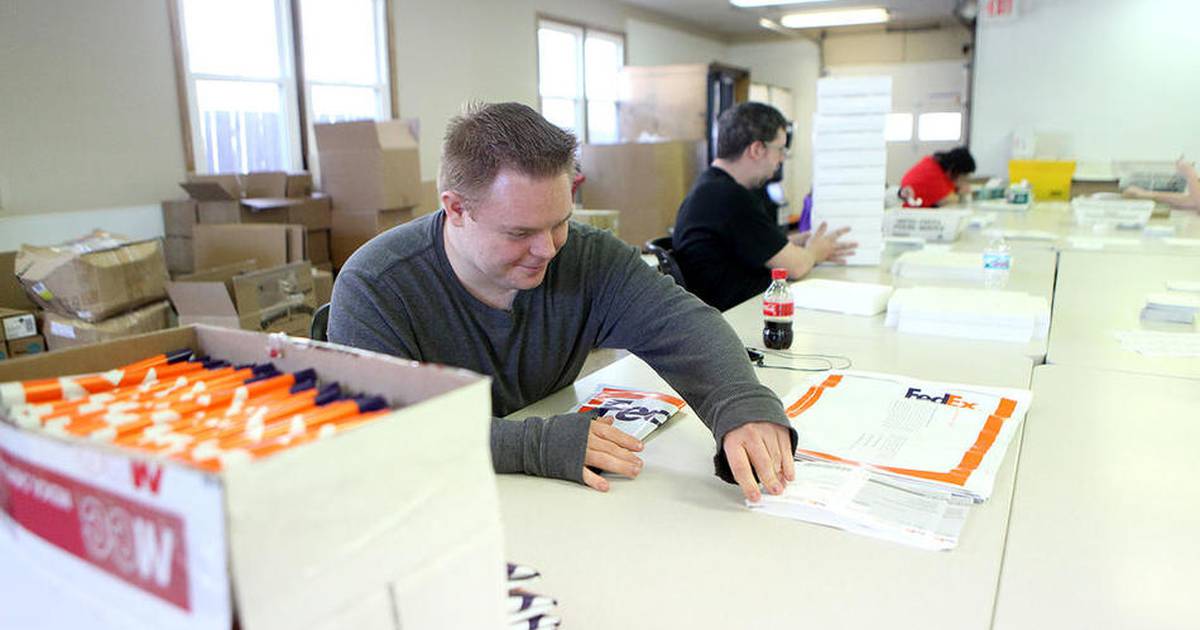 Valley Sheltered Workshop celebrates 50 years – Shaw Local