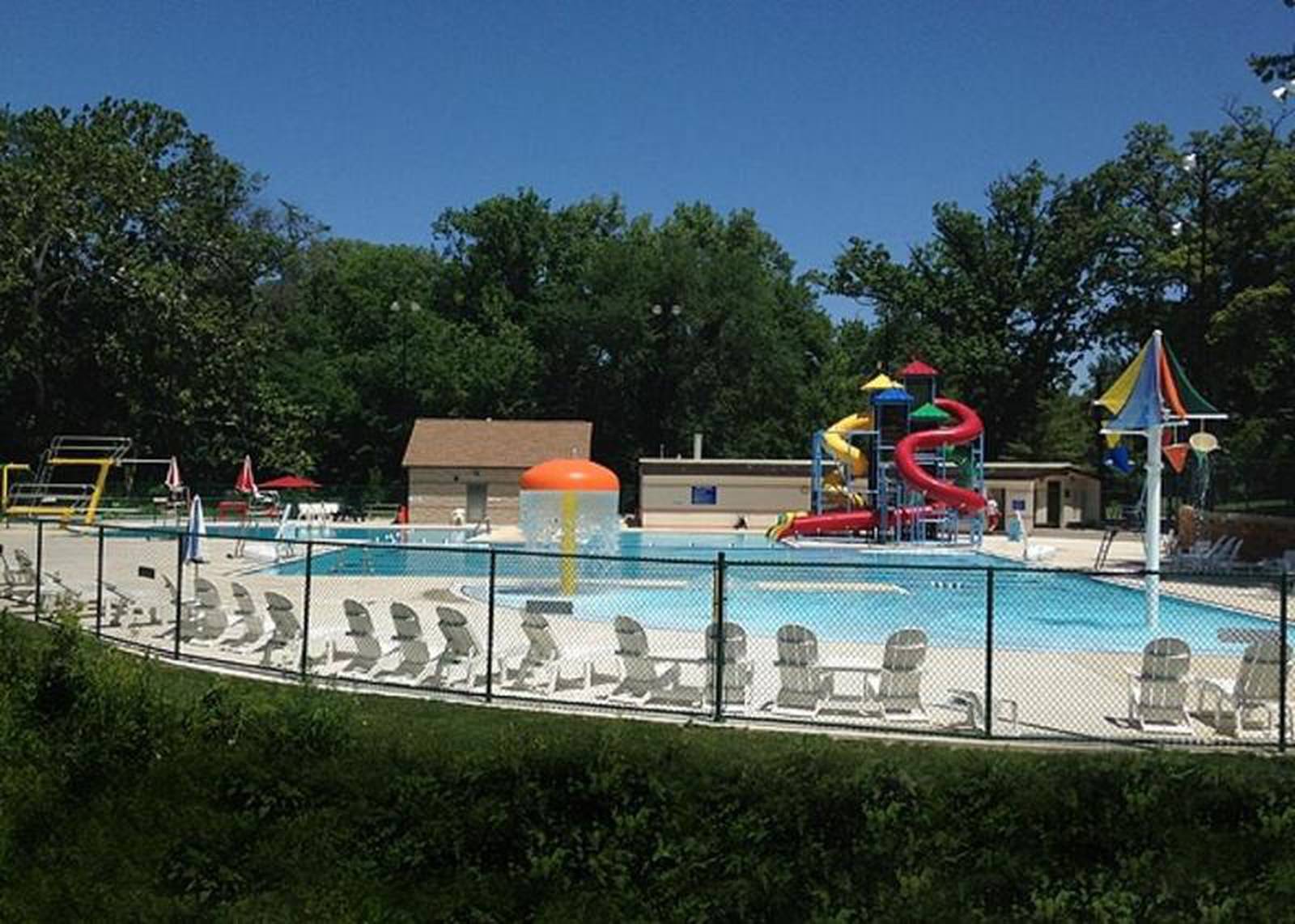 Morris pool closes to prevent spread of fecal parasite – Shaw Local