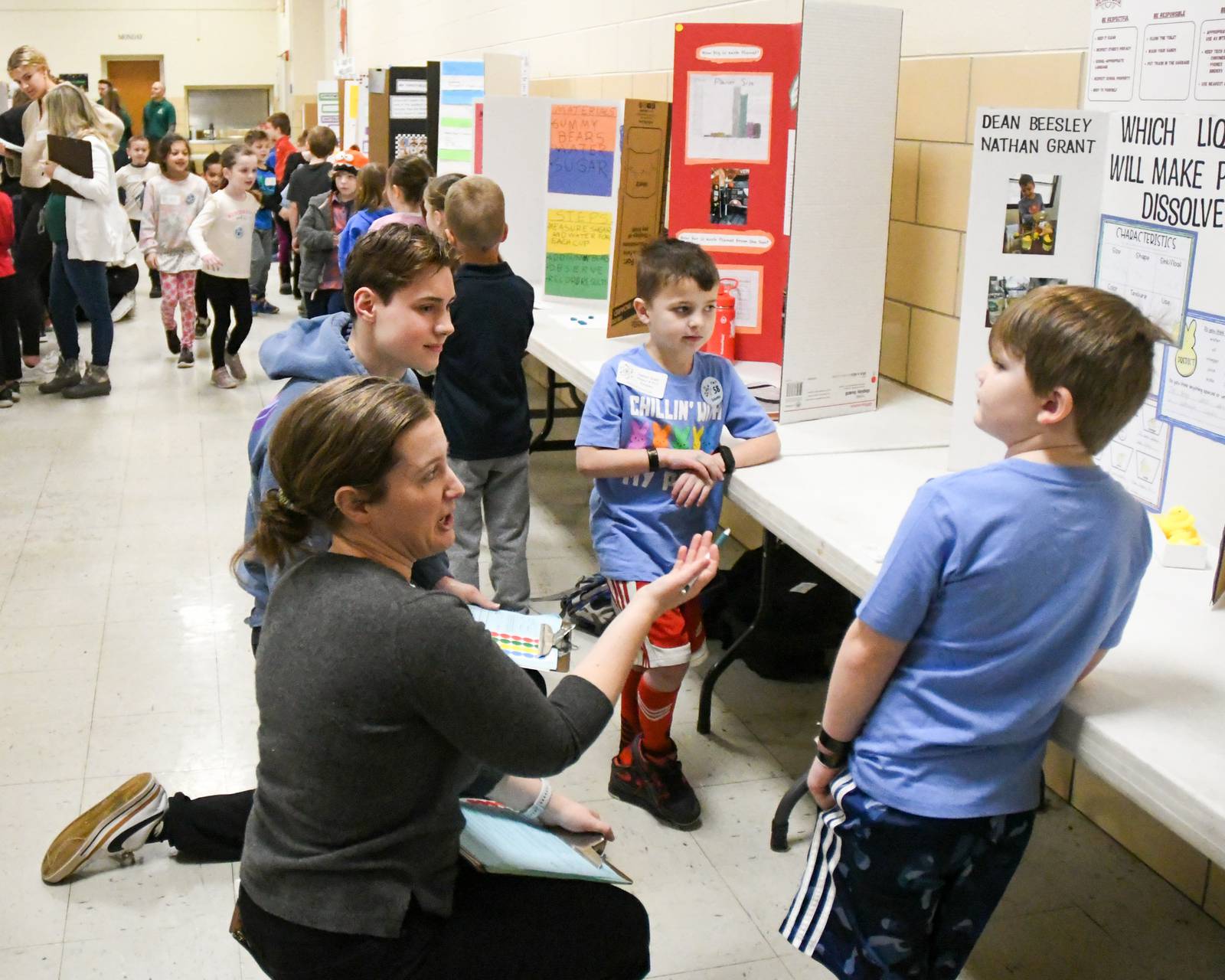 Photos Young Scientists Show Their Work In District 58 Science Fair In